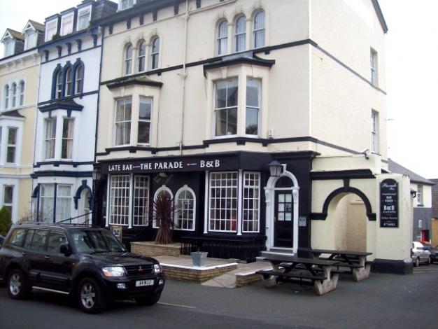 Llandudno Queen of the Last Resorts: When pubs were pubs