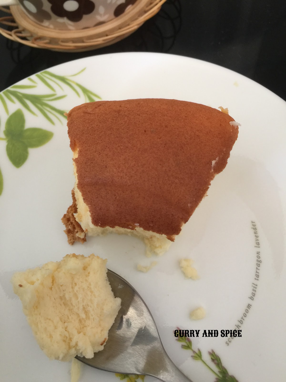 CURRY AND SPICE: SEMOLINA & DRY FRUIT CAKE