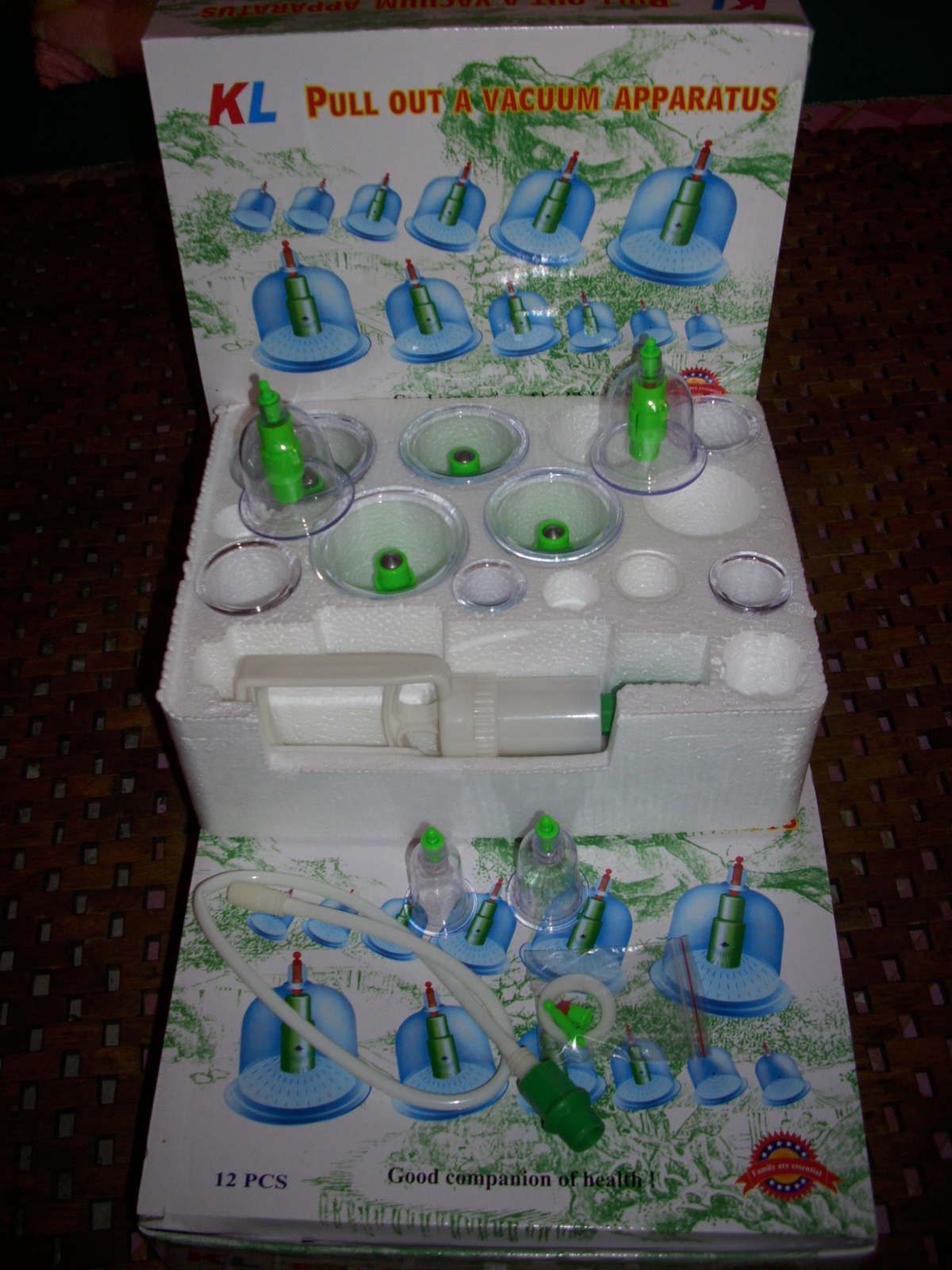 MECCA DAN MEDINA: CUPPING SET BARU MASIH PANAS-PANAS