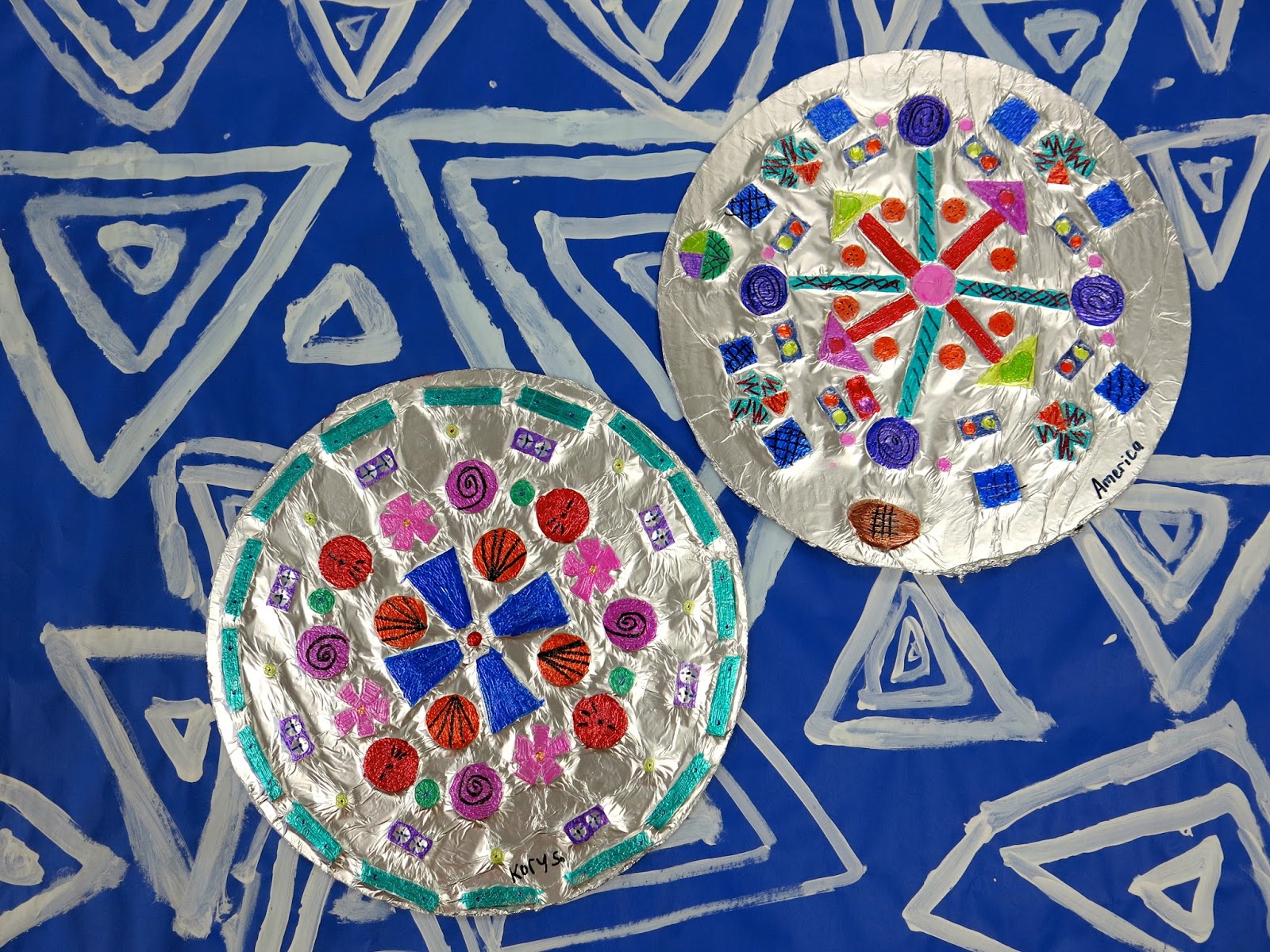 Cassie Stephens: In the Art Room: Radial Relief by Fourth Grade