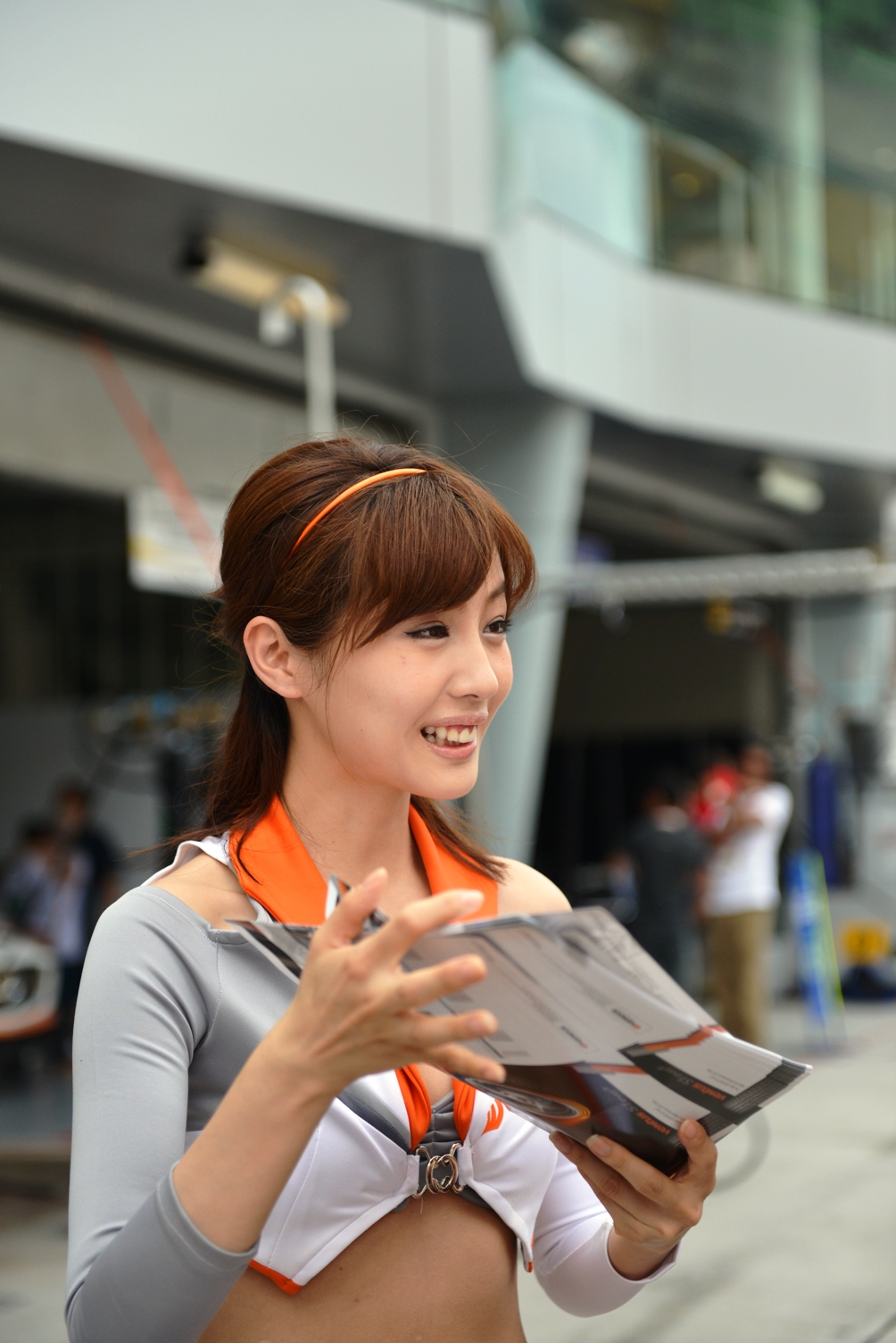 ASIAN AUTO DIGEST: Aya Akanishi 赤西あや Super Gt Race Queen Hankook KTR Team