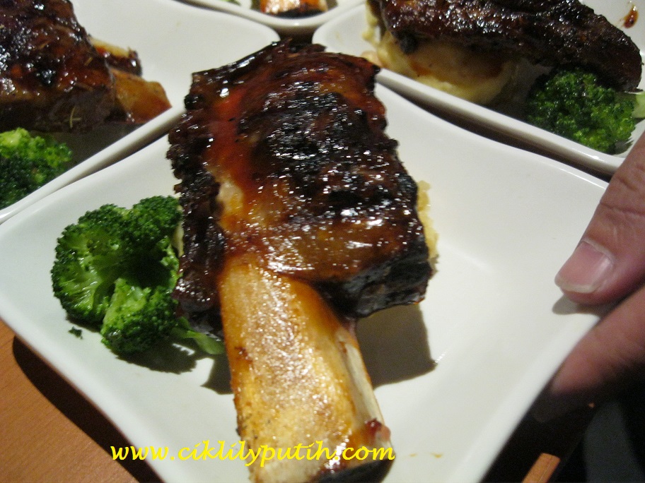 CikLilyPutih The Lifestyle Blogger: LAMB RIBS Di Tony Roma‘s ® Terbaik ...