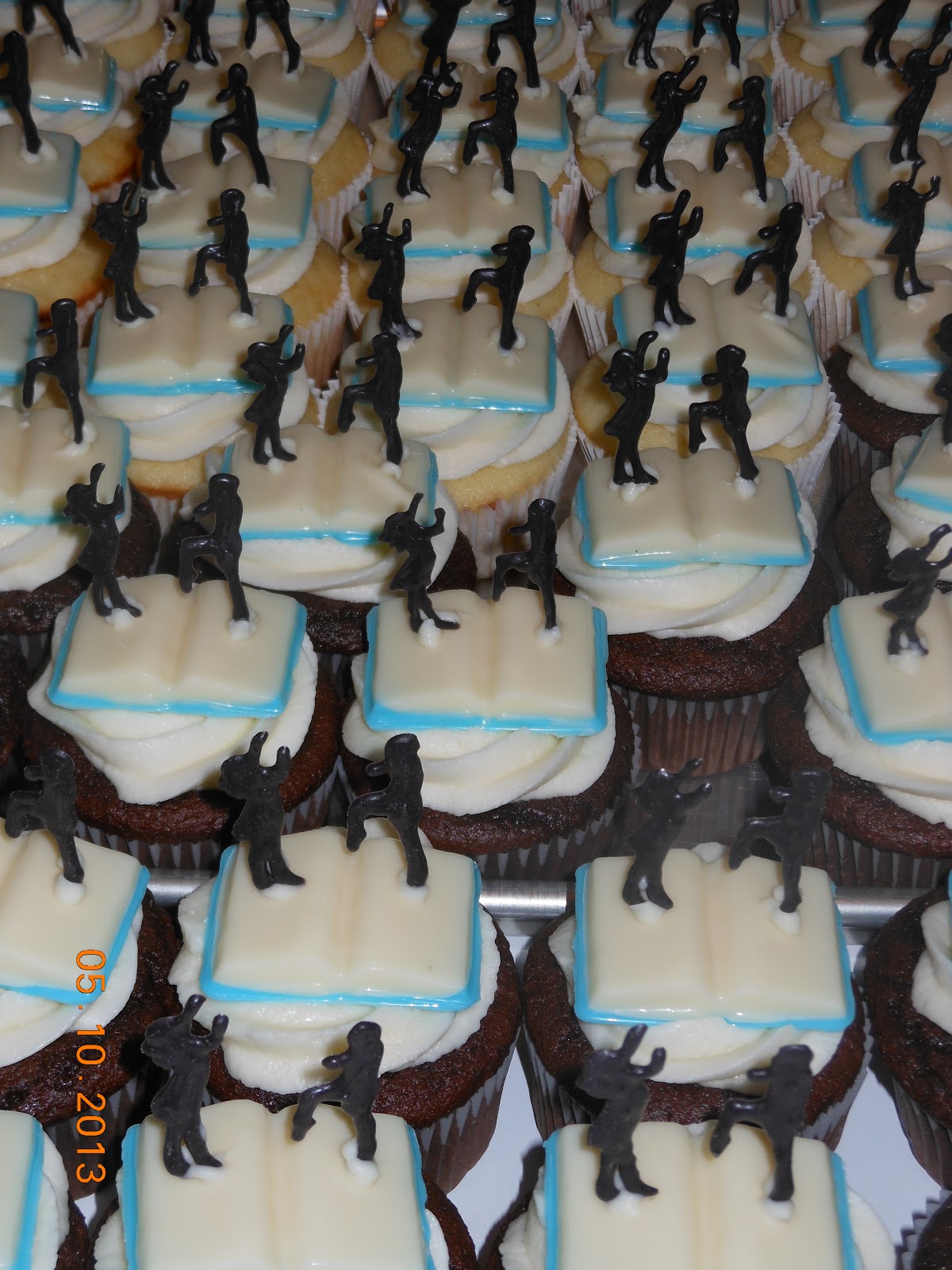 It's a piece of cake: Hip Hop Dance Cupcakes