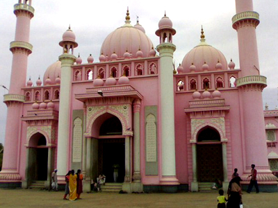 Keralatheeram.com: Beema Palli (Mosque)