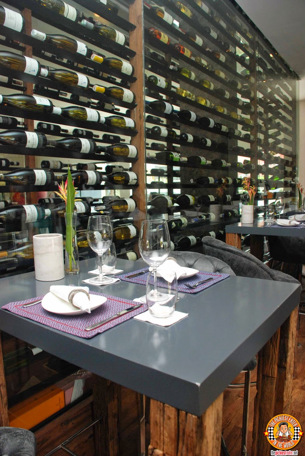 THE PICKIEST EATER IN THE WORLD: WINE AND DINE AT CAVIAR RESTAURANT