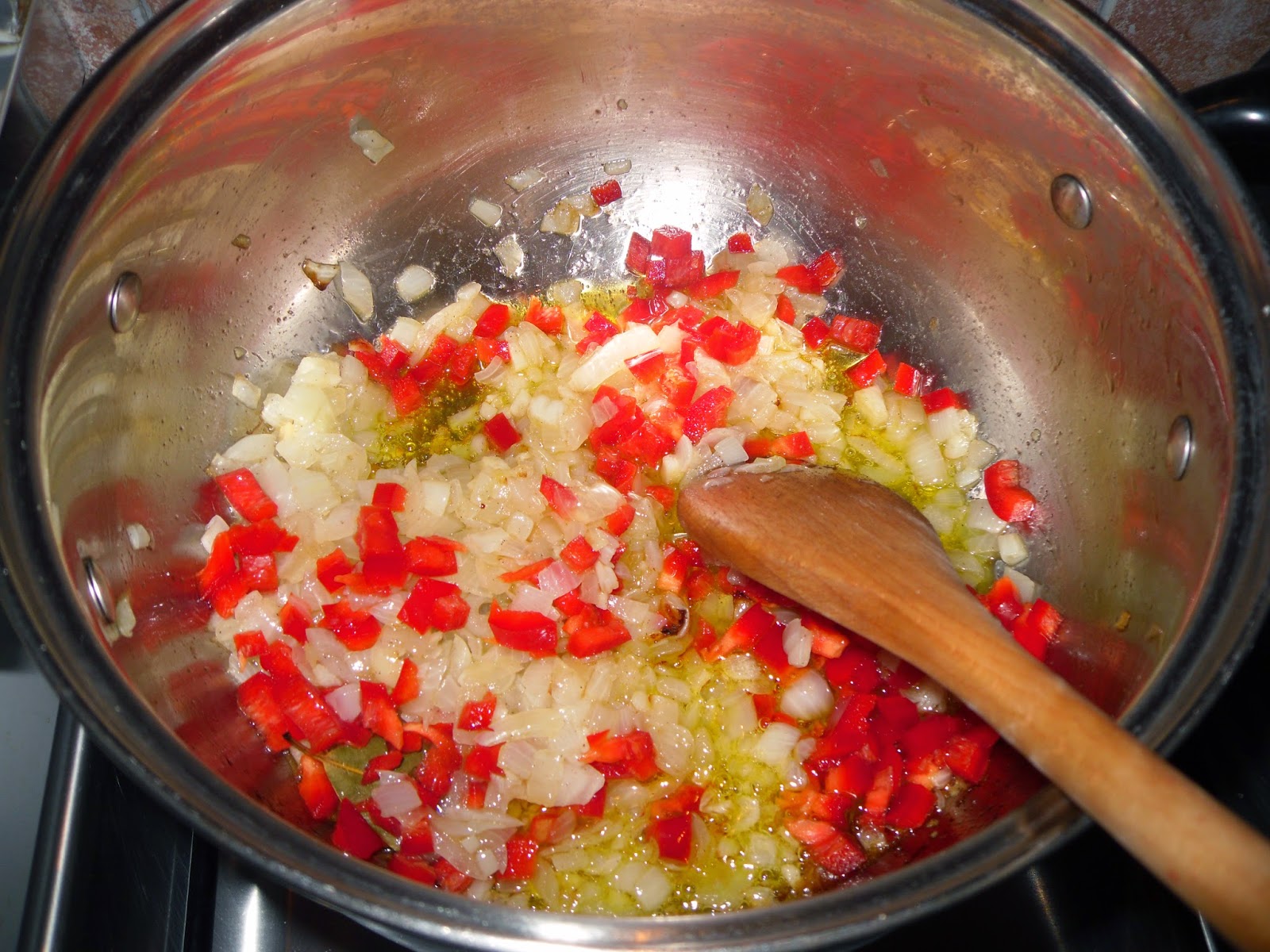 Pota estufada com batatas