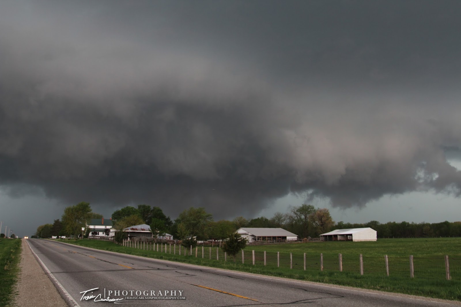 Travis Carlson Photography: Blog: 05/12/14 SE Iowa Supercell