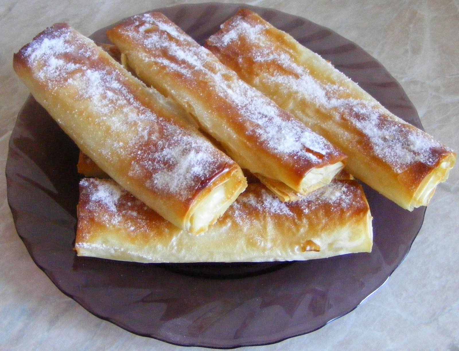 Strudel cu branza | Preparatedevis.ro