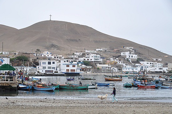 EXCURSIONES DE MARIO LOPEZ: Paseo a Playa Naplo (Pucusana)