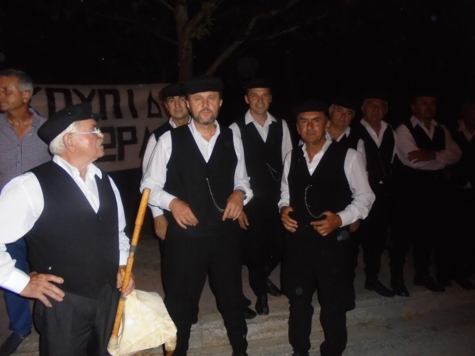 ΛΕΥΤΕΡΙΑ: ΤΟ ΕΘΙΜΟ ΤΟΥ ΚΛΗΔΟΝΑ ΣΤΗΝ ΓΑΝΟΧΩΡΑ (ΒΙΝΤΕΟ-ΦΩΤΟ)