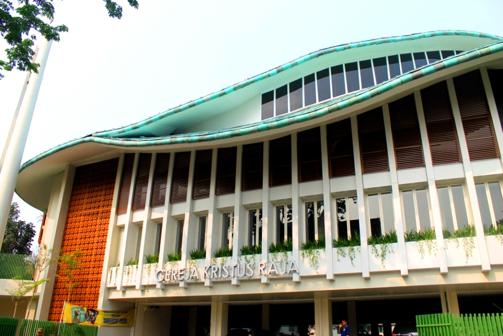 Fotografi Gereja Katolik di Indonesia: Gereja Katolik Kristus Raja ...
