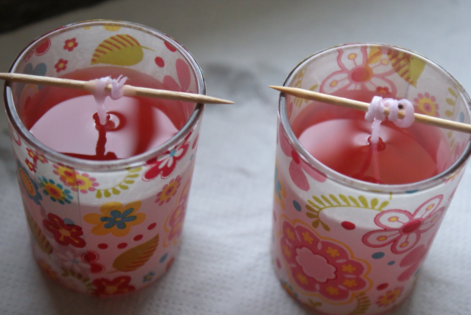 Cómo hacer velas con olor a jazmín