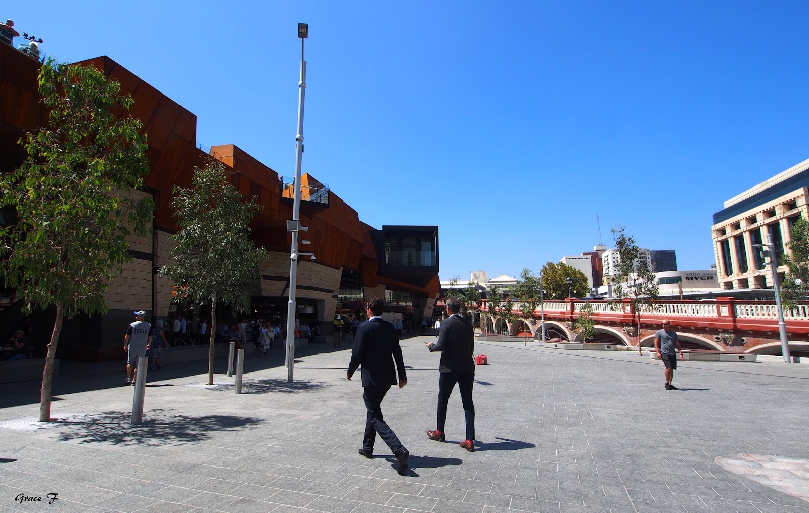 Perth Daily Photo : Yagan Square.. Opening the Divide.
