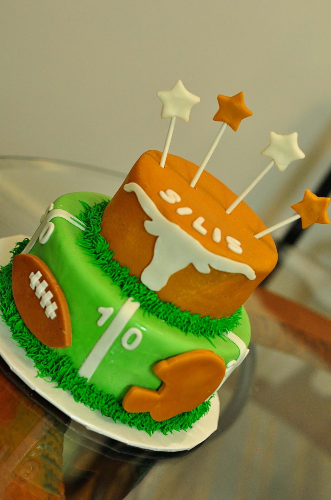 DoodlePie Cakes: Texas Longhorns Cake