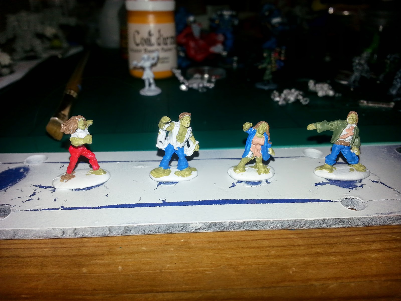 Nerd Club: 15mm zombies