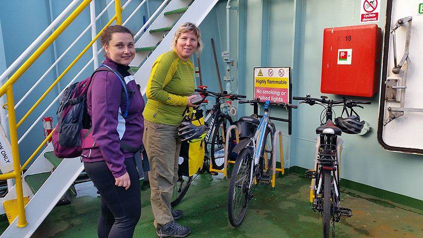 Around Scotland: ISLE OF BUTE - the cycling adventure