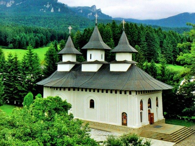 PSD PIATRA NEAMŢ: Pelerinaj la manastirile din judetul Neamt