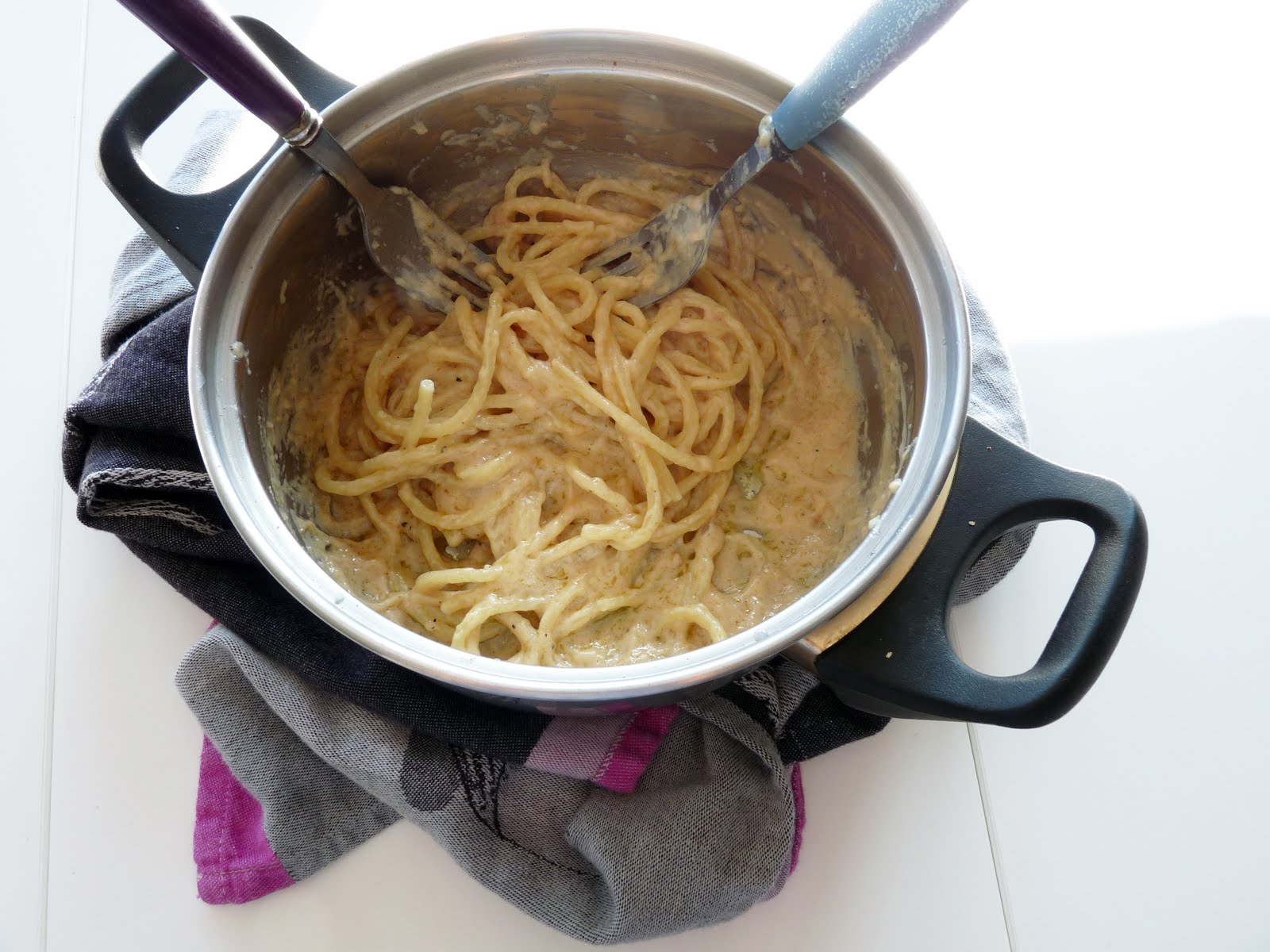 Bouillons et ratatouille: Spaghetti béchamel au foie gras