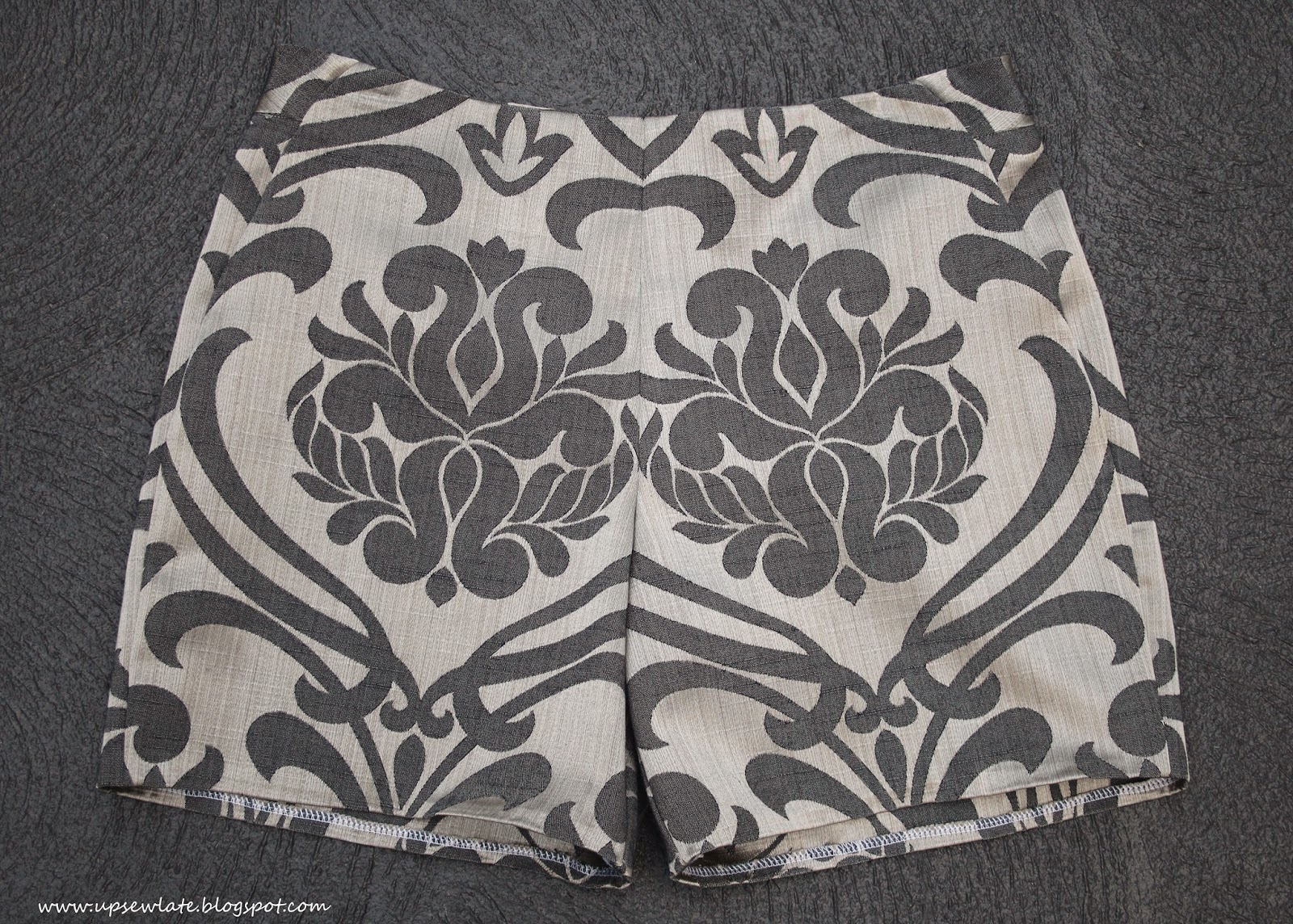 Up Sew Late: Cocktail Shorts (Vogue 9008)