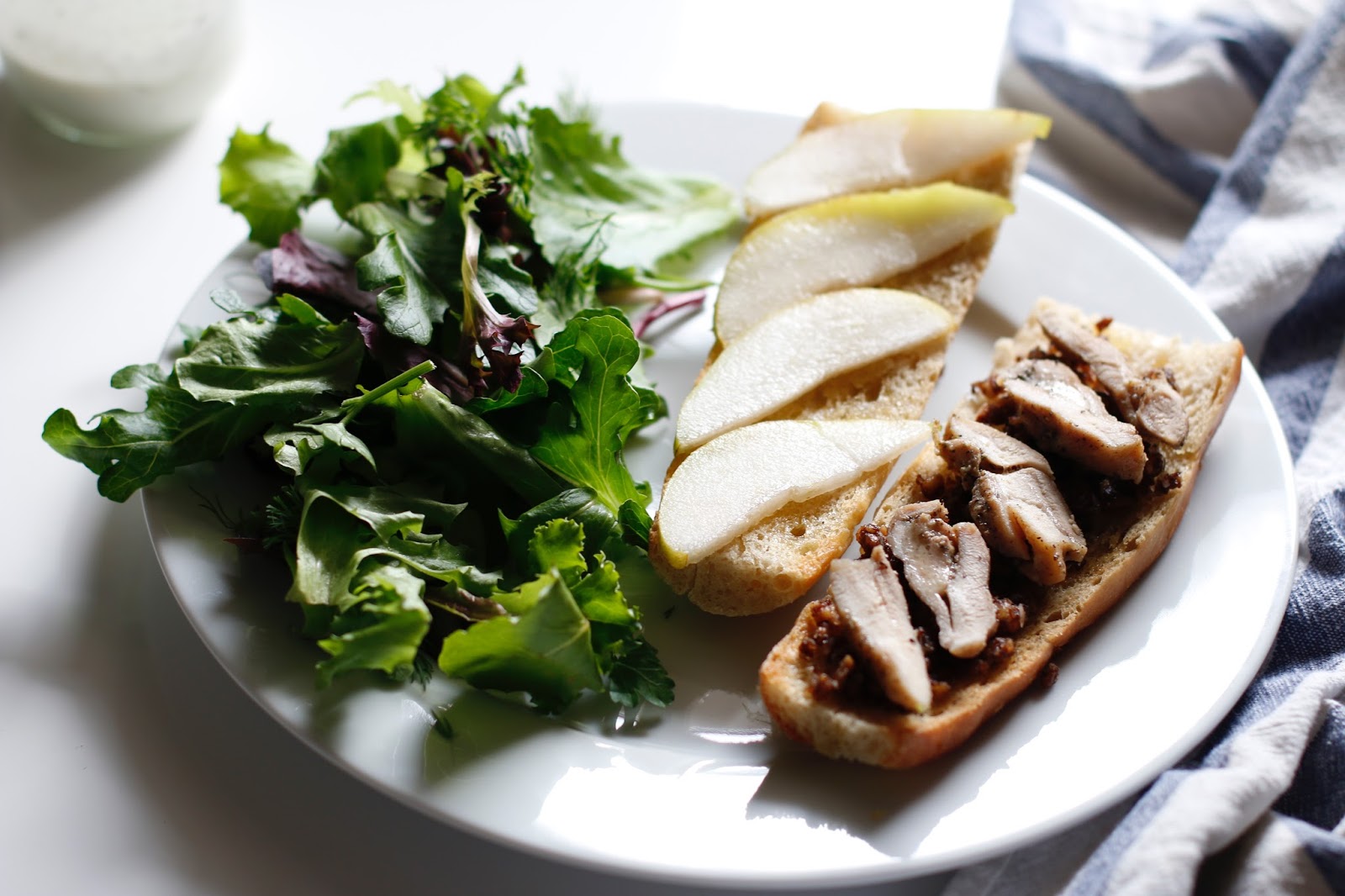 Toasted Chicken Sandwiches with Walnut Pesto and Pear | Measure & Whisk ...