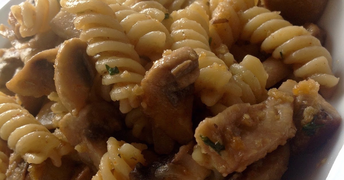 Colla&Cannella: "Fusilli funghi e cipolla napoletana"