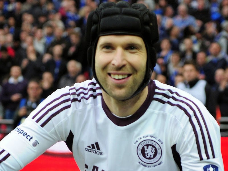 PSG & Monaco Berlomba Dapatkan Petr Cech - MADIUN BANGKIT