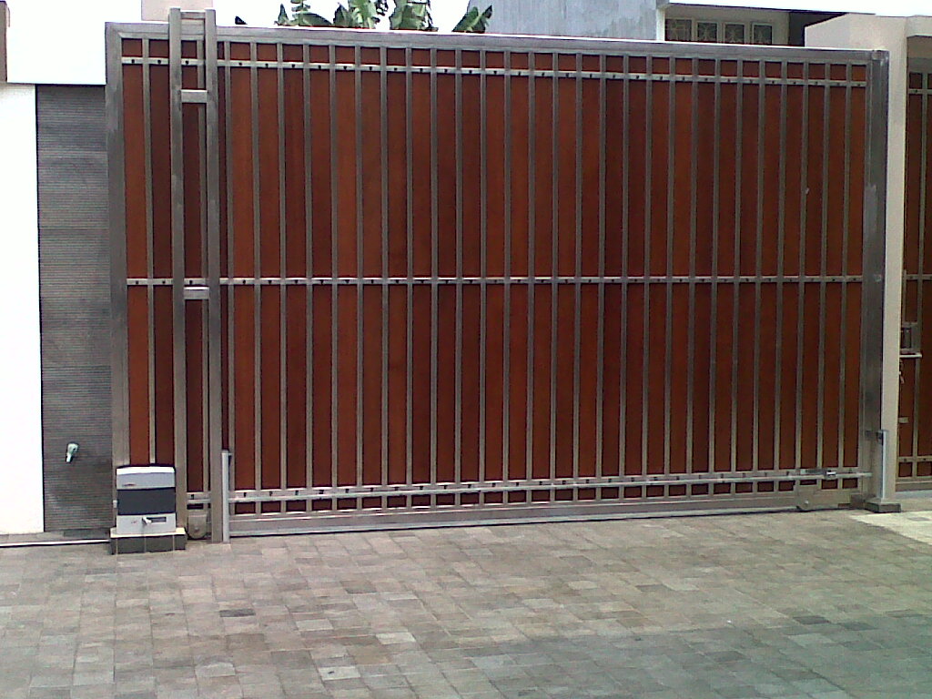 30 Gambar Desain Pintu Folding Gate Motif Baru!