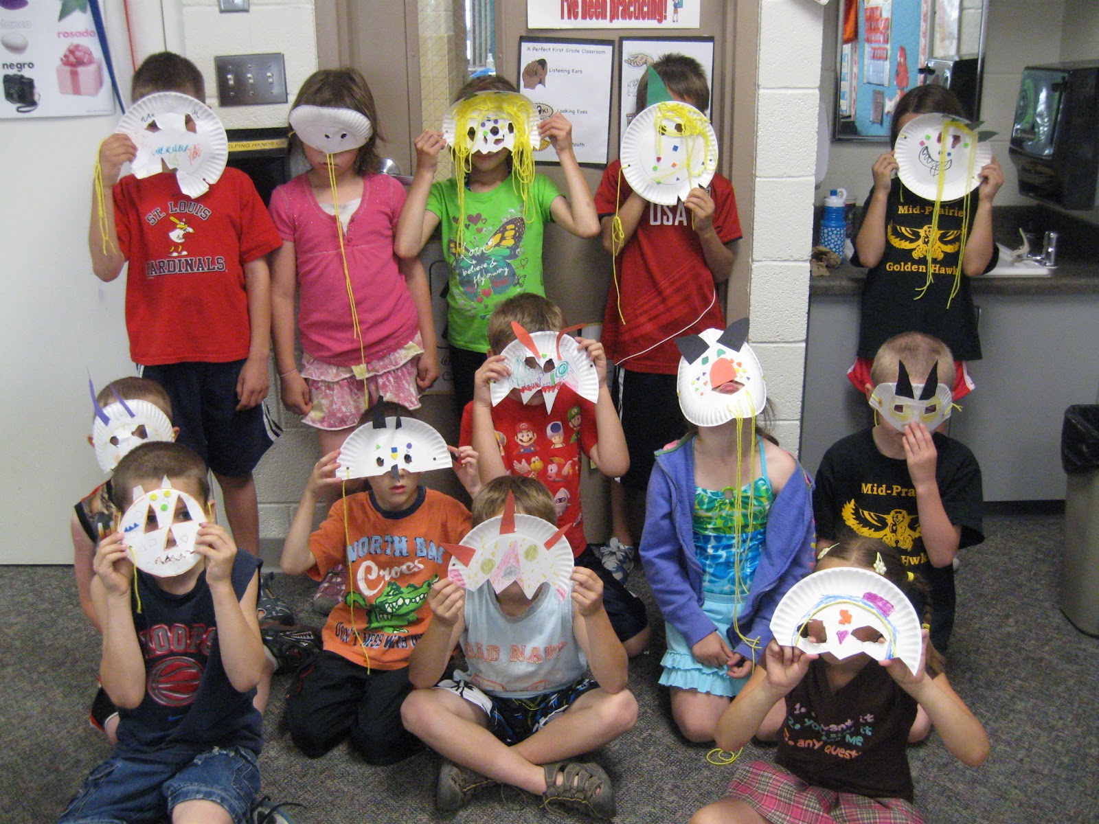 First Grade Friends: Spanish masks