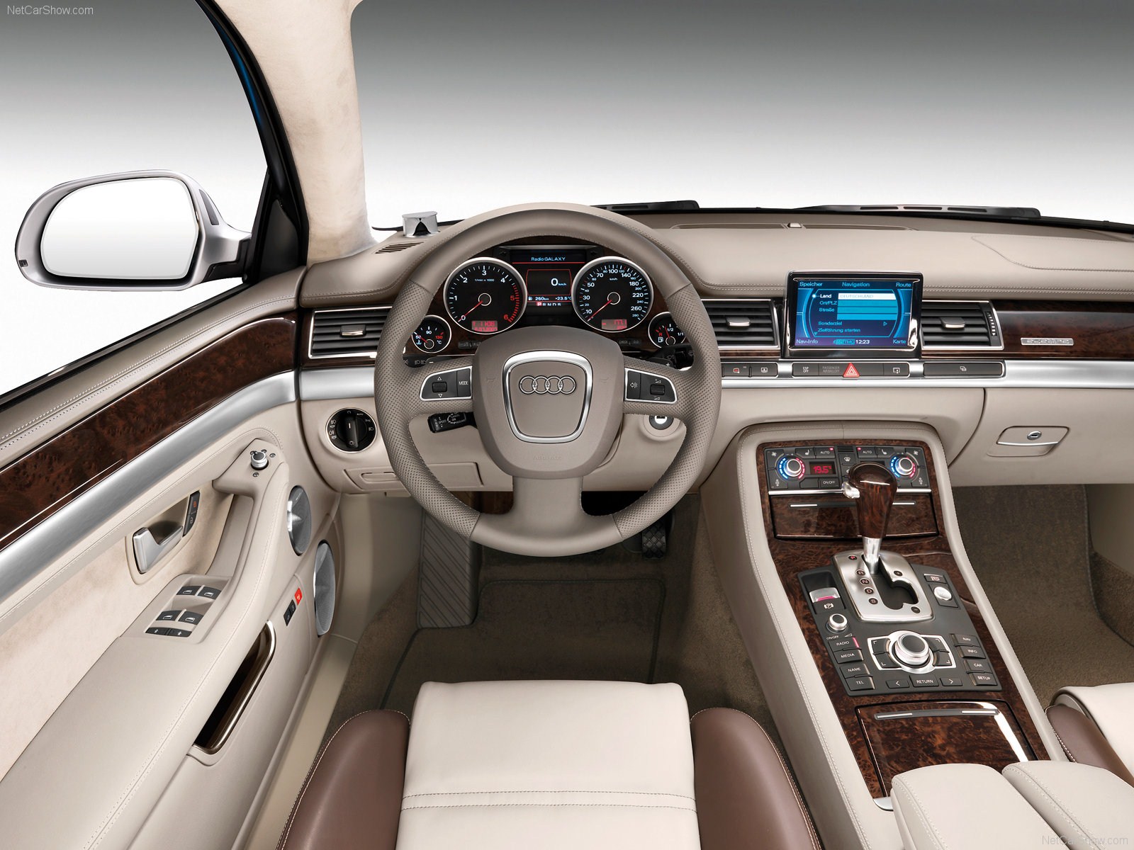 Specs Car: 2017 Audi A8 Images