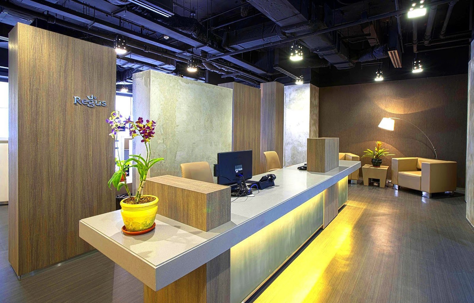 She's The Mom: Regus: Workplace Solution of the Future