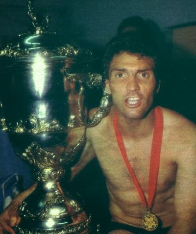 Leyenda Escarlata: Blas Armando Giunta