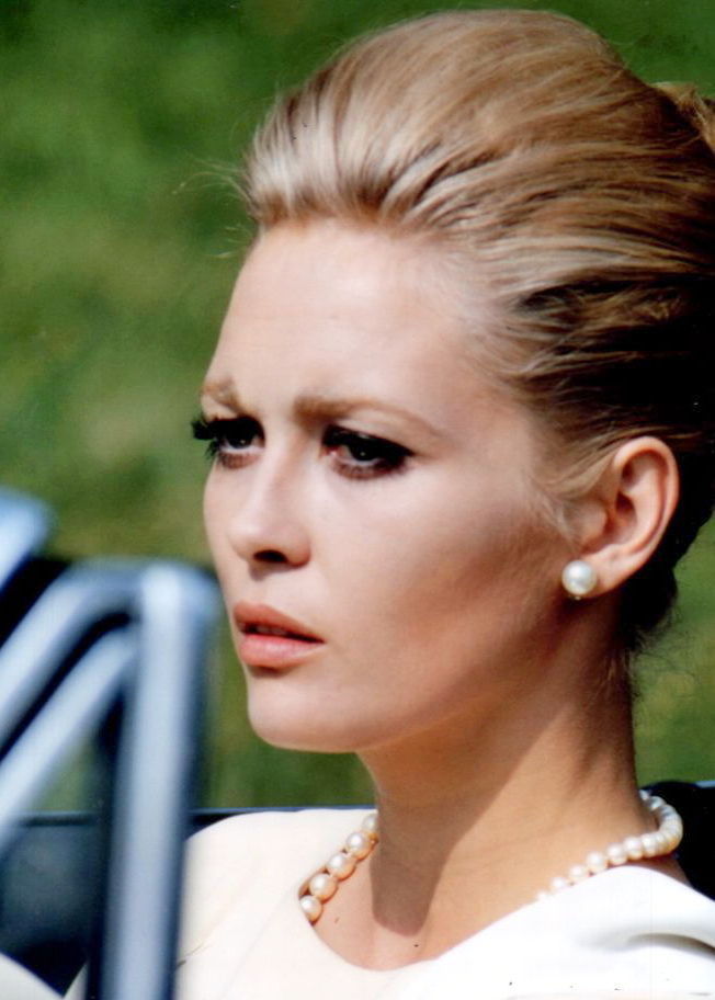 Poseidon's Underworld: Faye-ing Away!