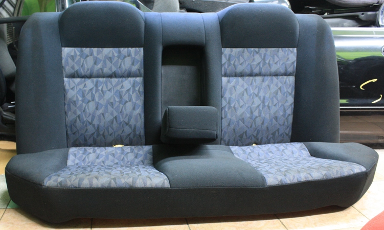 Dingz Garage: Seat Mitsubishi Lancer CK complete