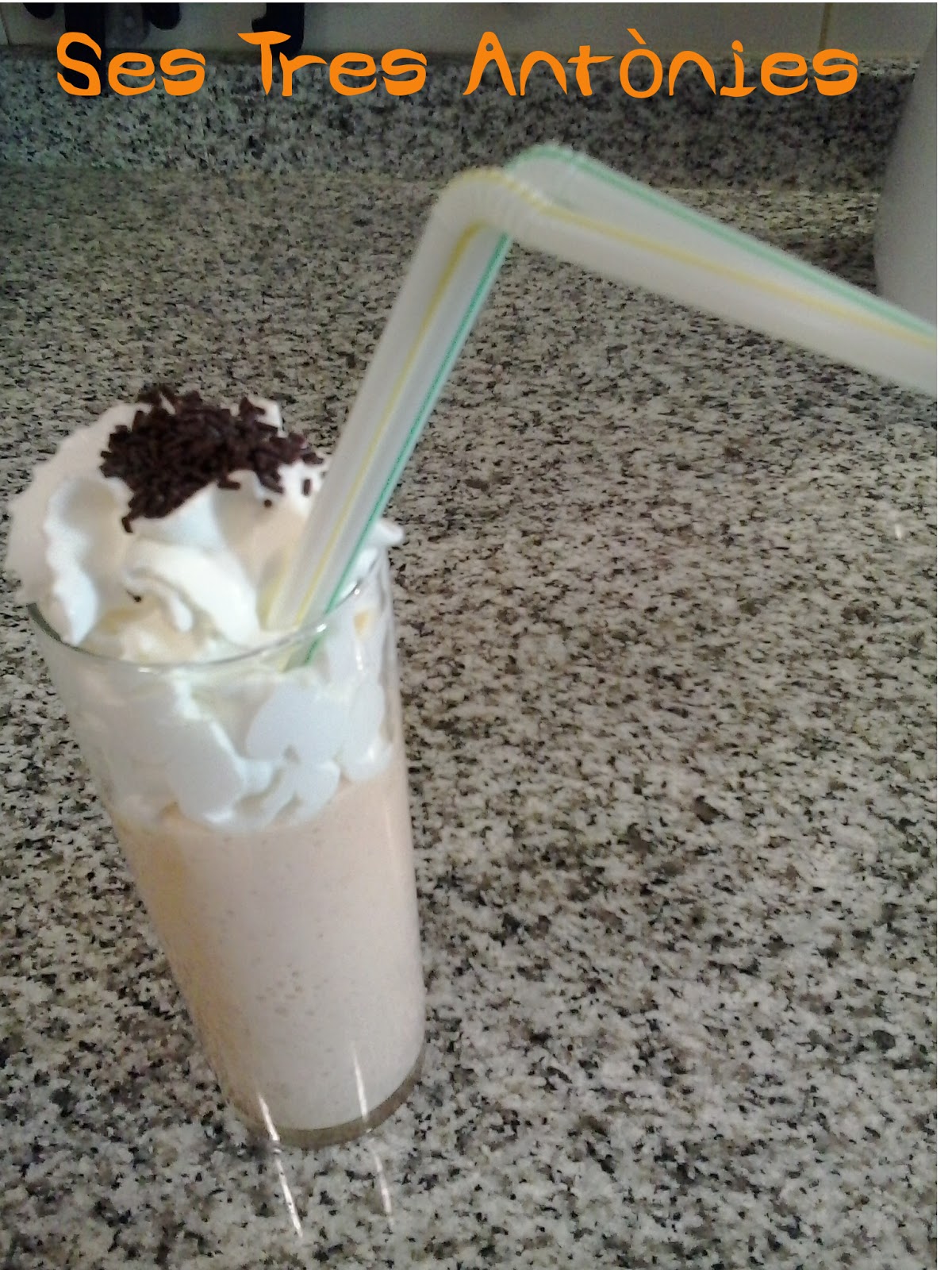 Les receptes de cuina de "Ses Tres Antònies": BATUTS DE FRUITA DE TEMPORADA