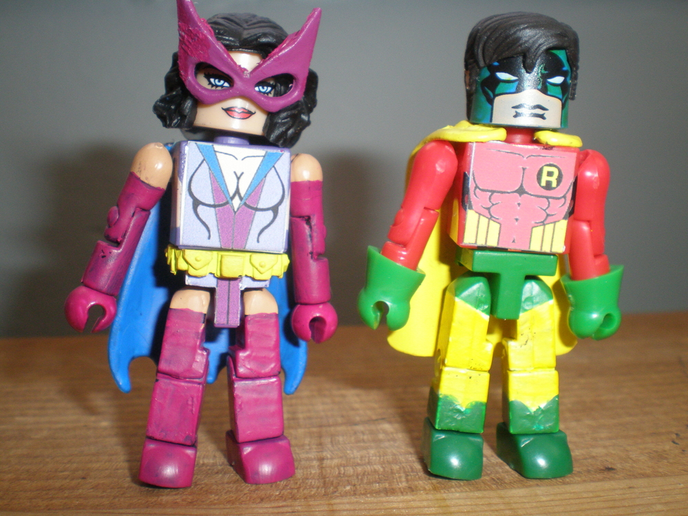 Dinosaurs in F-14s: Minimate Customs: Earth-2 Huntress and Robin