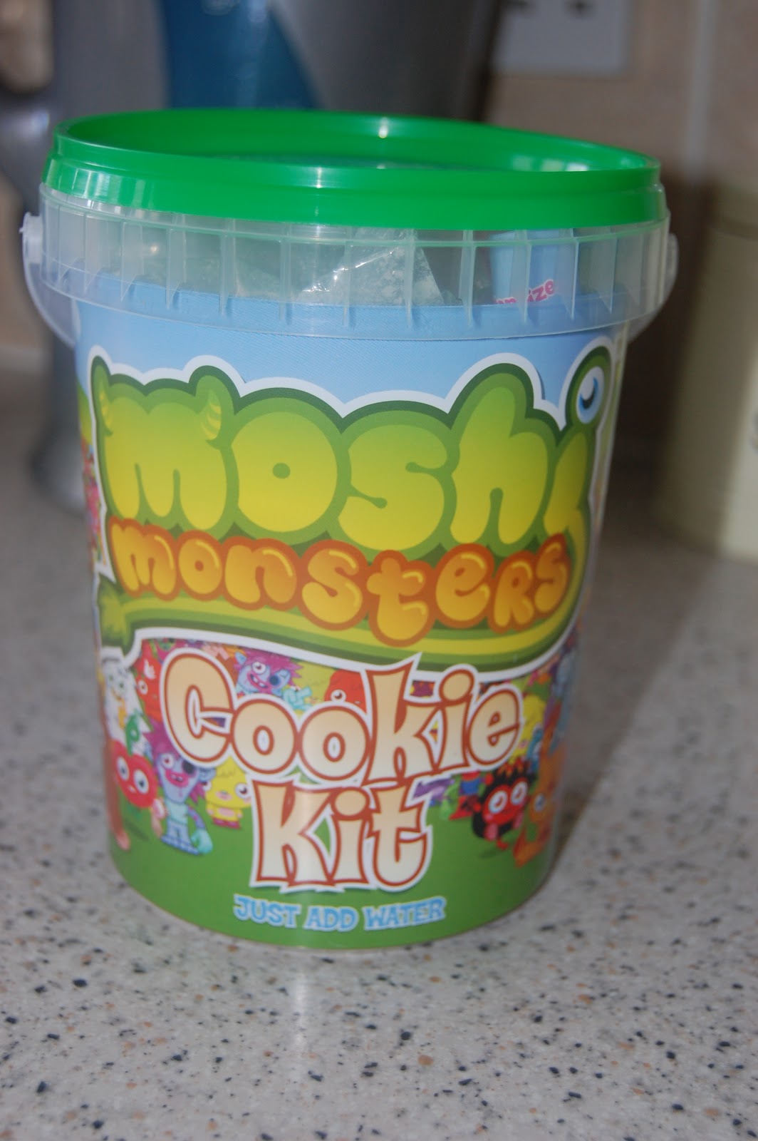 trololo blogg: Moshi Monsters Rox Wallpaper Code