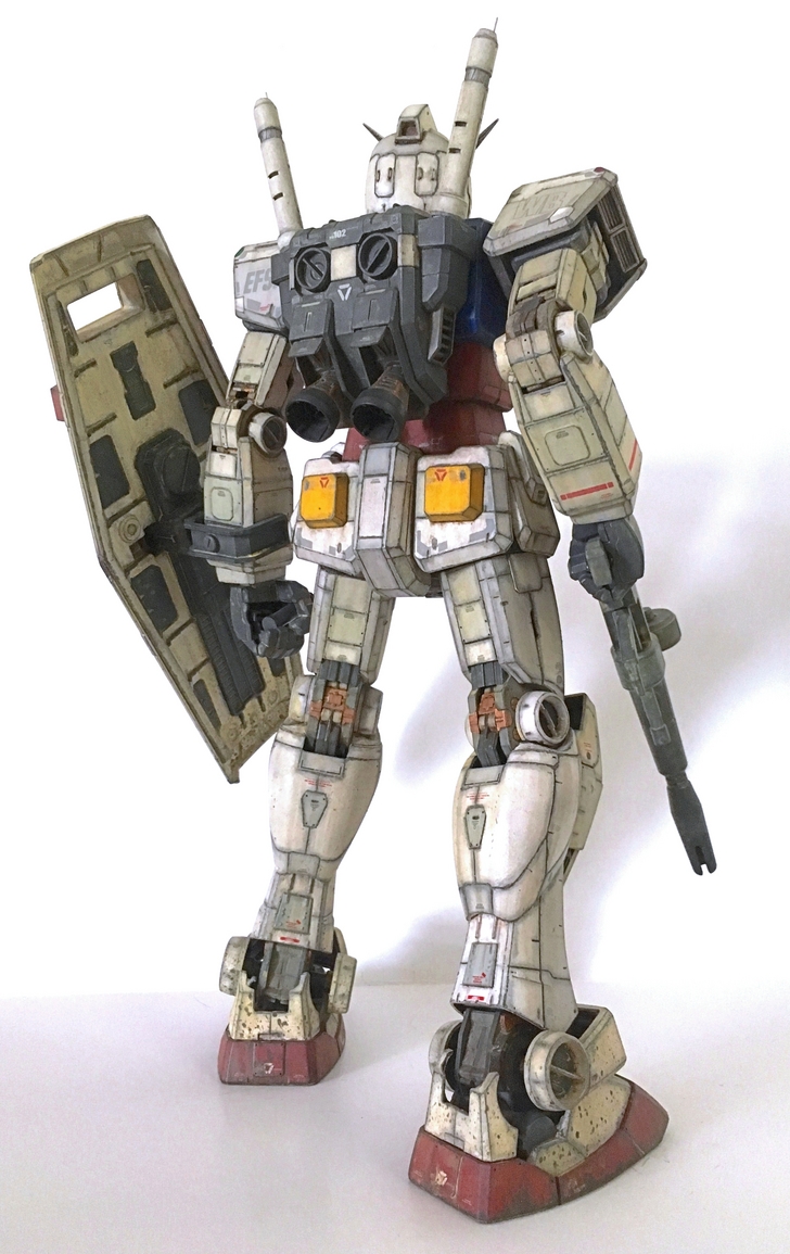 Custom Build: Mega Size 1/48 RX-78-2 Gundam + LED