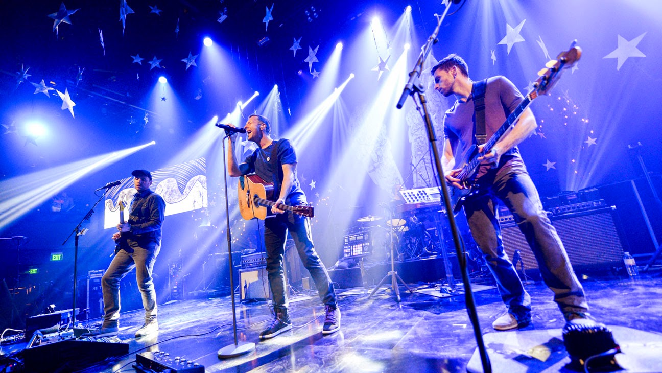 Daftar 10 Penyanyi/Band Terbaik Dunia Tahun 2014 - MusikPopuler.com