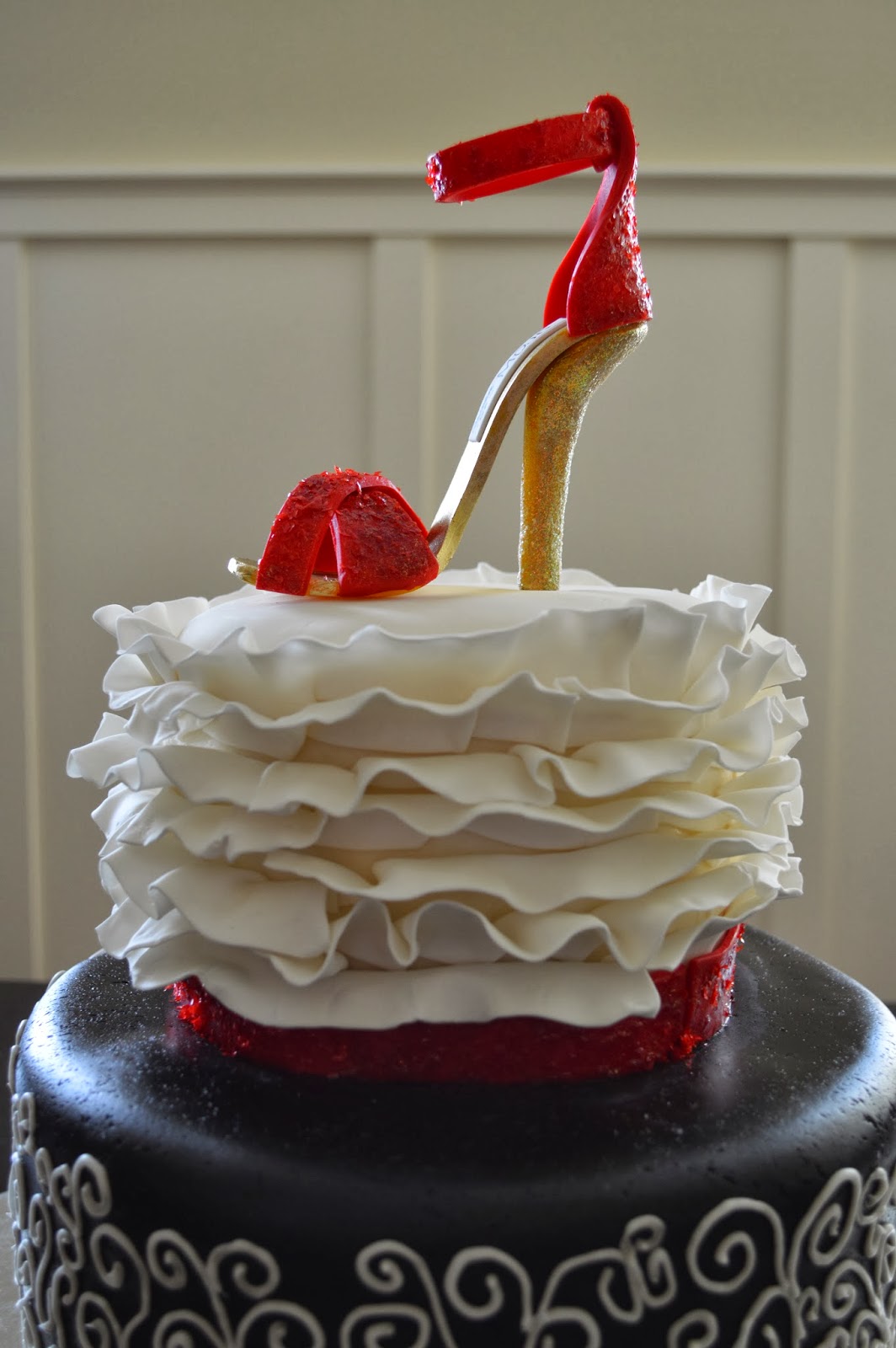 Cake Geniuses: Black, White and Red Shoe Cake