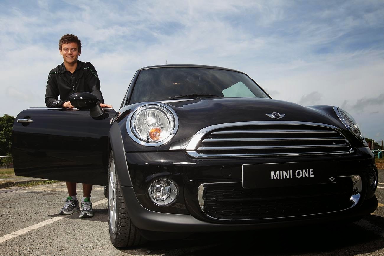 WeLoveAnyCar.com: SURVIVAL OF THE FITTEST: 8,176 ORIGINAL MINIS STILL ...