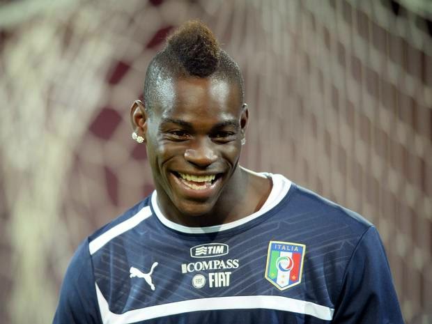 Mario Balotelli Amazing Hairstyles Photos | Hairstyles Photos and Pictures