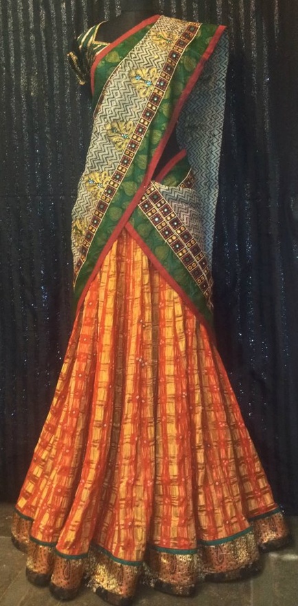 Indian Jewellery and Clothing: Latest designs of langa ooni/lehengas ...