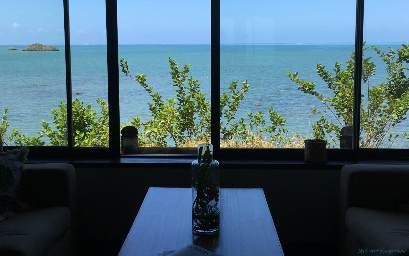 My Sweet Mauritius: DEJEUNER A FALAISE ROUGE