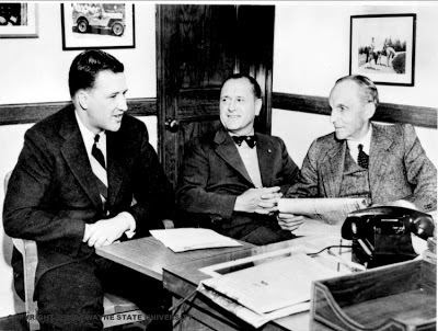 RETRO KIMMER'S BLOG: HARRY BENNETT PHOTO COLLECTION