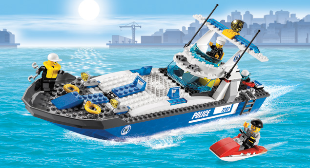A Mothers Ramblings: The Lego City Police Boat #7287 - A Review