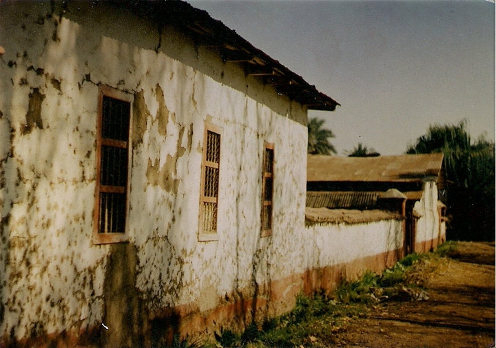 QUILICURA, LA TIERRA EN QUE VIVIMOS. Mario Monasterio Calderón: UN SILO ...