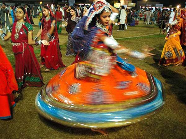I lσνє ગરબા & ડાંડીયા: Garden City Ankleshwar Live Garba - Falguni ...