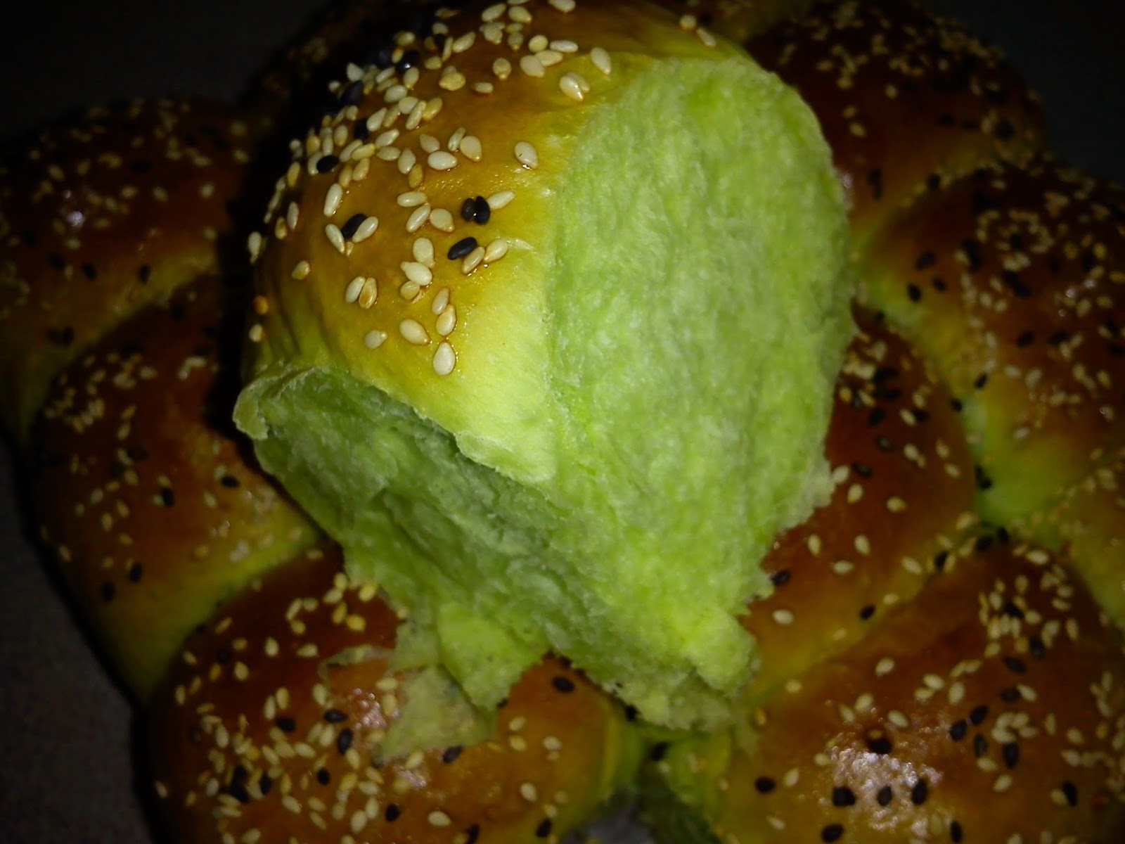 Cooking Pleasure: DOUBLE SOFT PANDAN BUNS