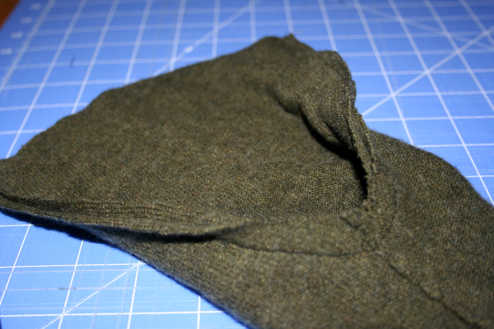 Life Alaskan Style: Upcycled Wool Longies Tutorial