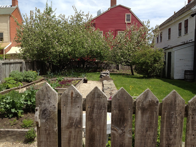 Garden Tour: The Sherburne Garden at Stawbery Banke